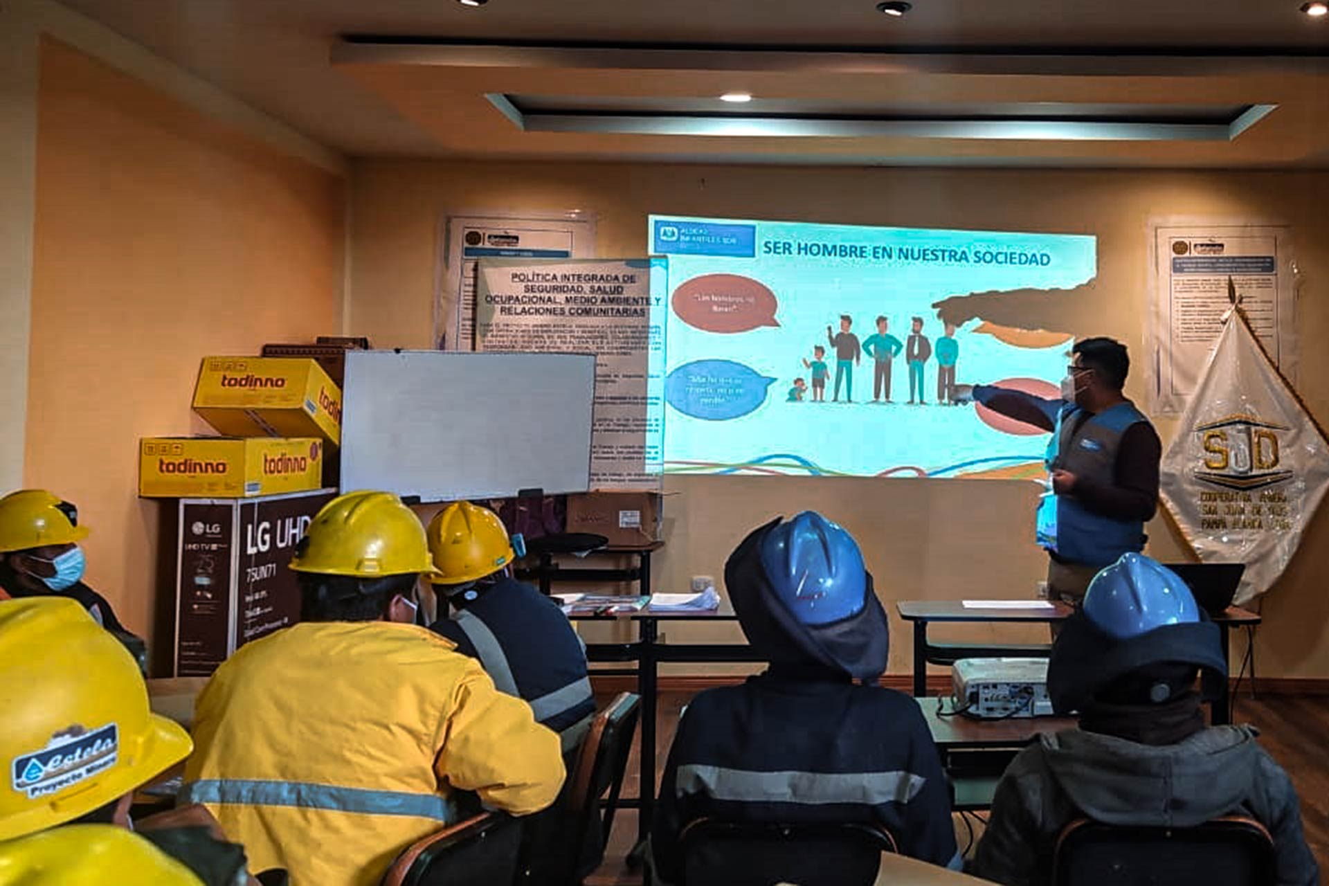 Peru: Workshops gegen Machismo | SOS-Kinderdörfer
