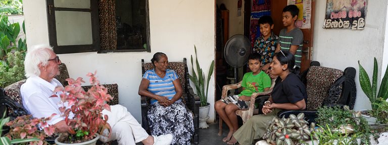 Günther Halmer in Sri Lanka | SOS-Kinderdörfer