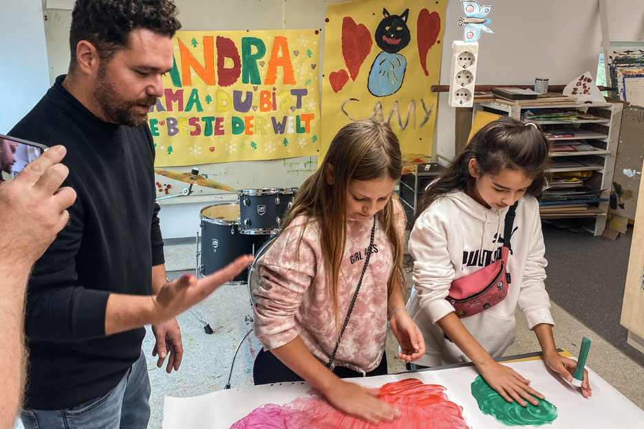 Hope Beats - Drums around the world